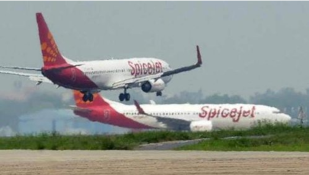 Major Turbulence Inside SpiceJet Plane Injures 15 People - Asiana Times