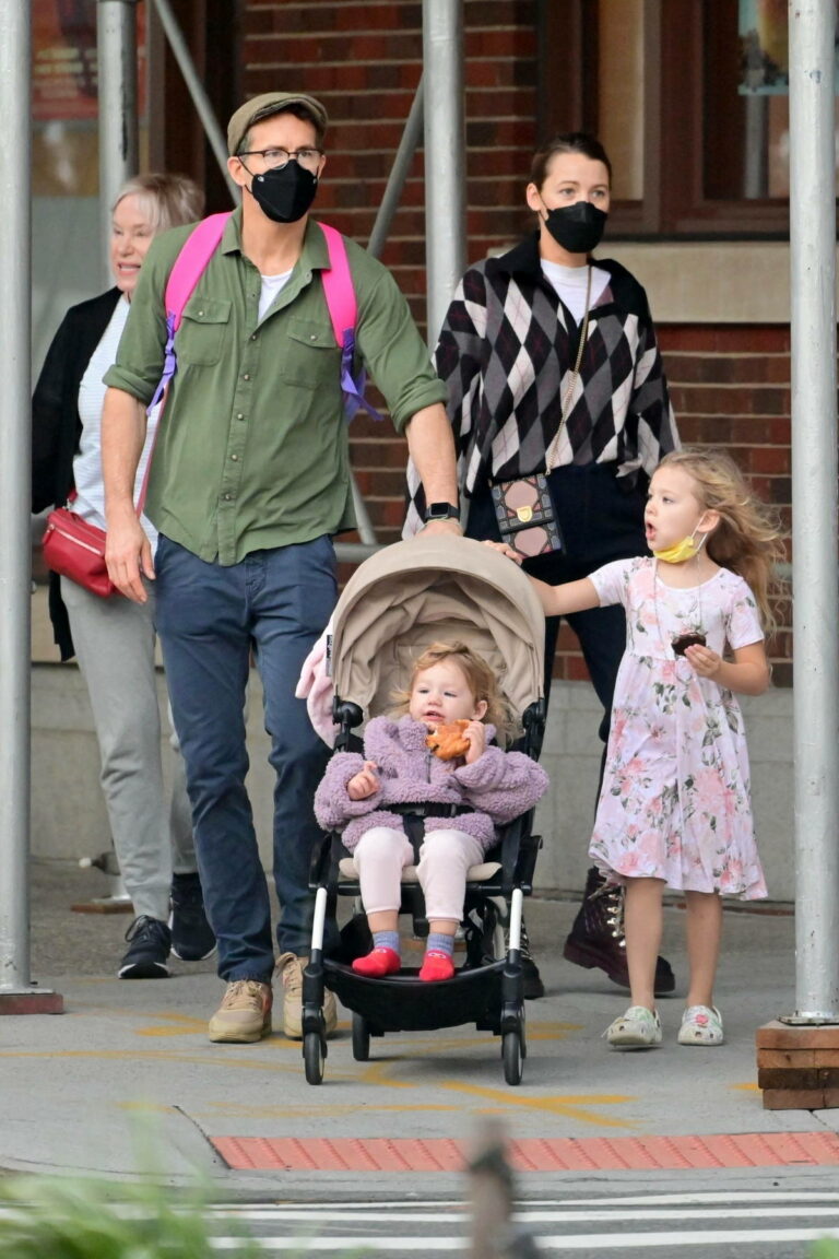 Blake Lively And Ryan Reynolds Are Expecting Their 4th Child; Pics ...